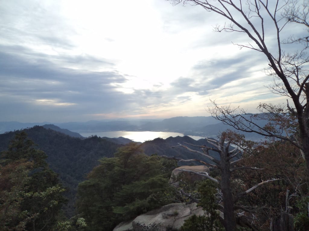 Um dia em Hiroshiama (e Miyajima), Japão - Intercâmbio & Viagem